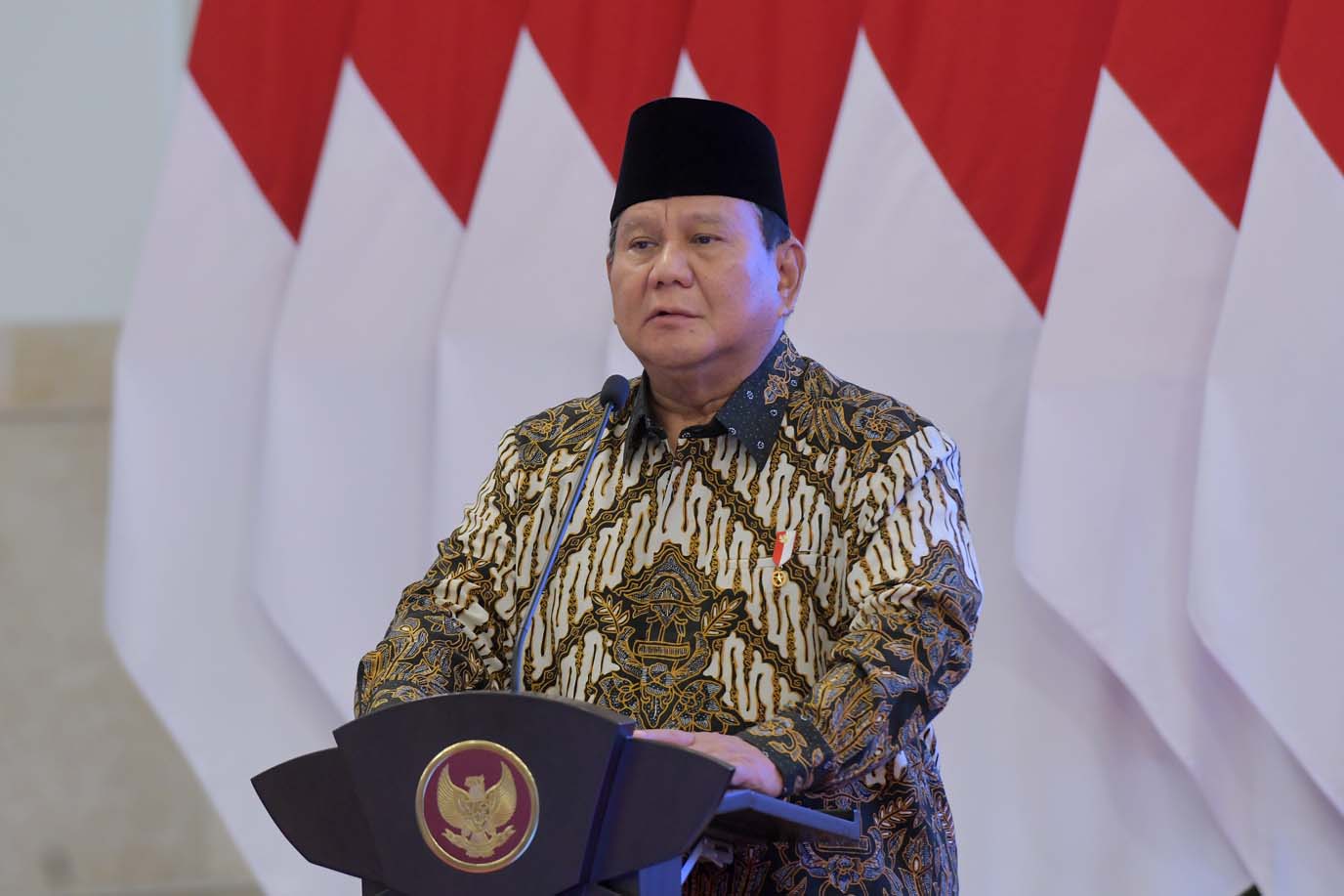 Presiden Prabowo Pangkas Program Konyol APBN 2025 - BRIEF Presiden Prabowo Pangkas Program Konyol APBN 2025 - BRIEF