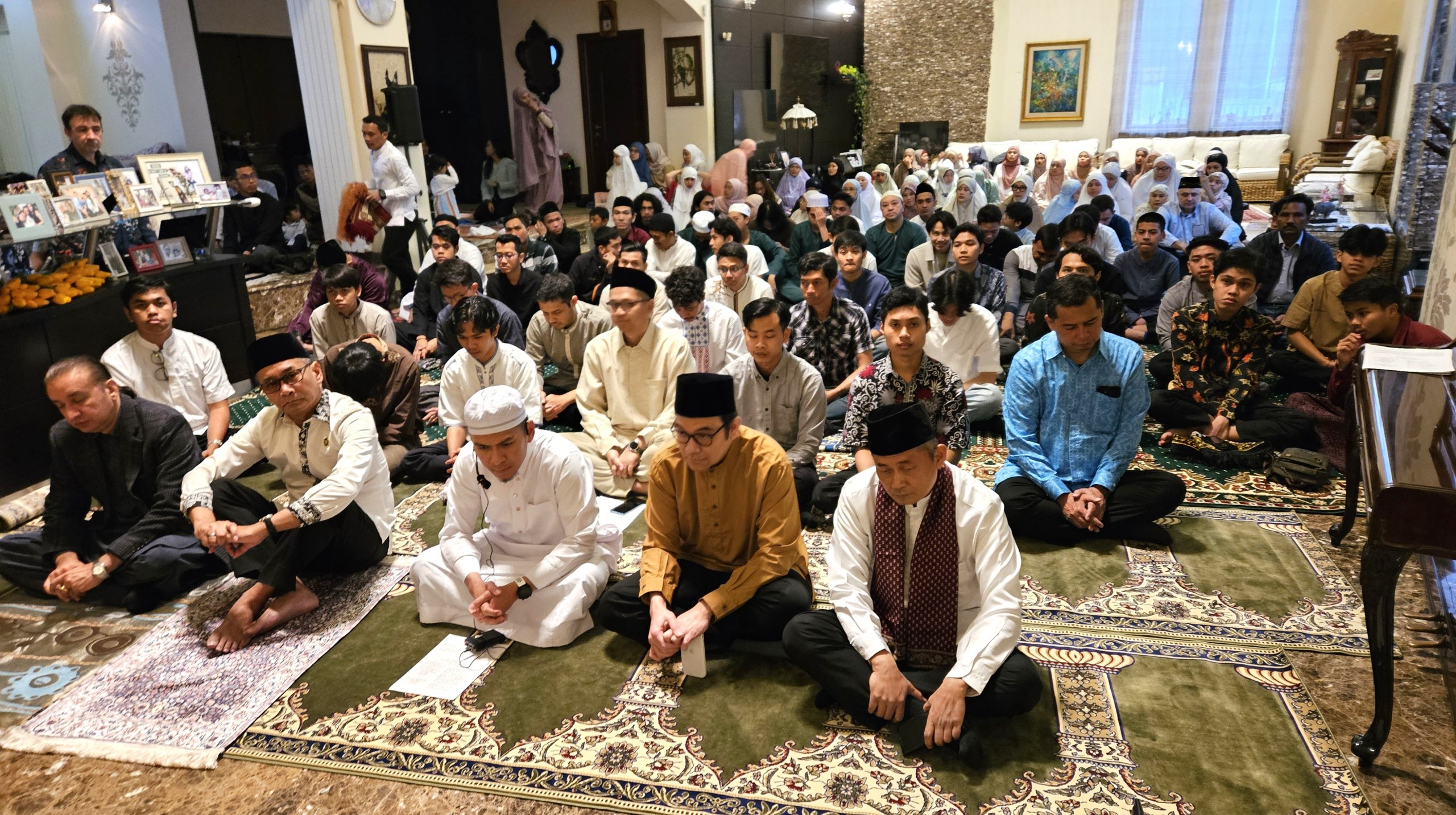 Idul Fitri 1446 Hijriah dan Halal Bihalal di KBRI Bucharest - BRIEF