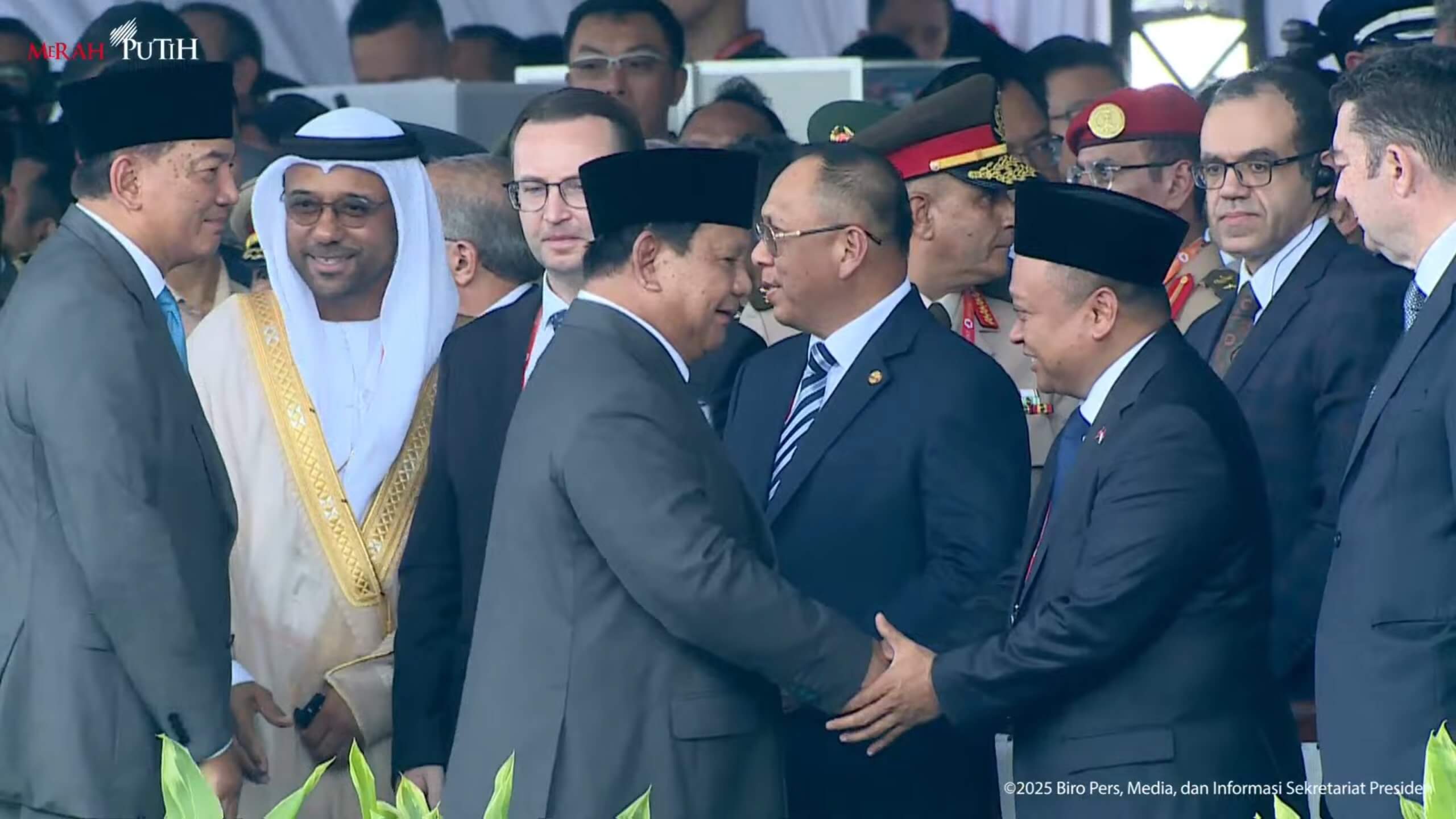 Prabowo Resmikan Pembukaan Indo Defence Expo 2025 - BRIEF